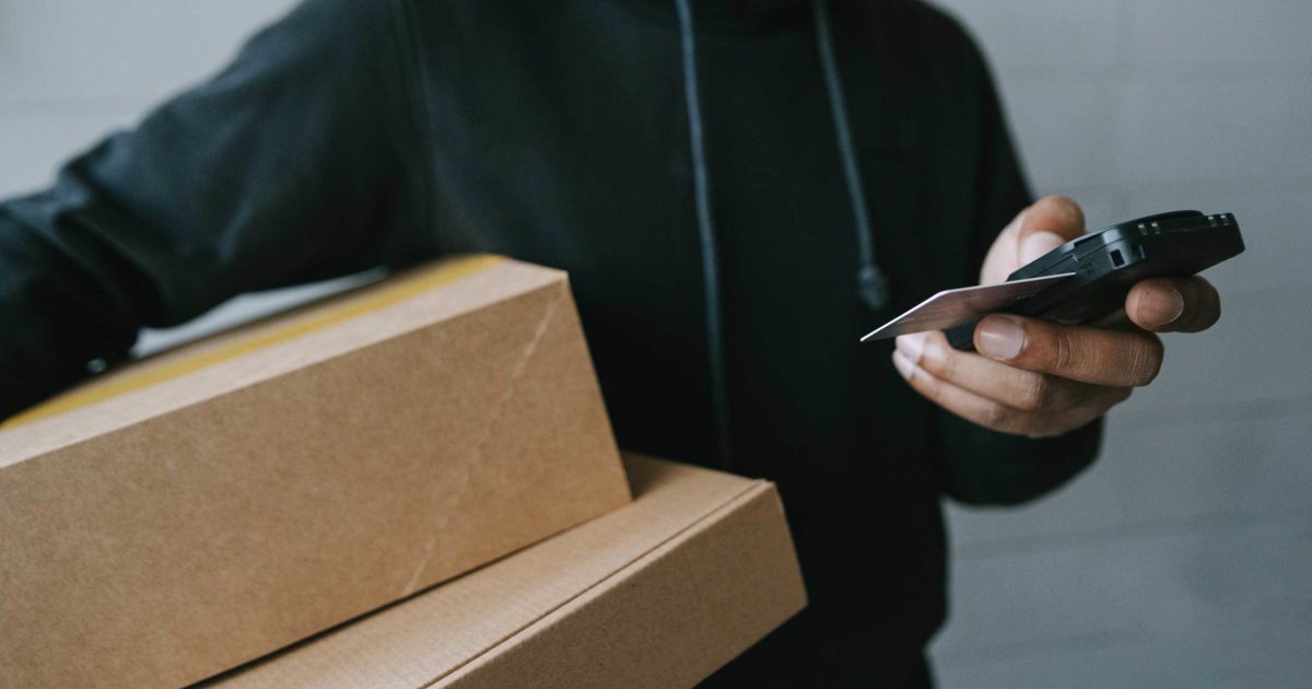 Free vs. fast delivery: Where do you go from here? | Flexe